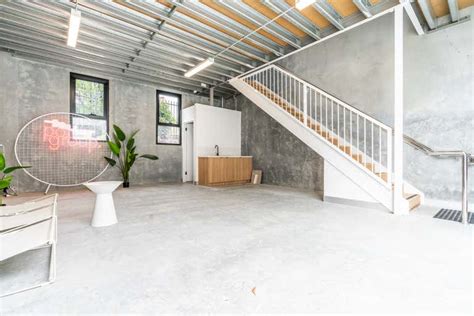 12 38 Dominions Road Ashmore QLD 4214 Industrial Warehouse