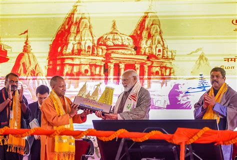 Pm मोदी ने वाराणसी में किया काशी तमिल संगमम का उद्घाटन तमिलनाडु एवं
