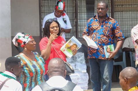 Ndc Mp Donates Ghs 400k Worth Of School Materials To Jhs Graduates