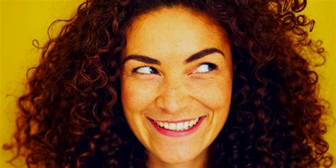 6 Expressive Zodiac Signs Who Tend To Overshare According To Astrology