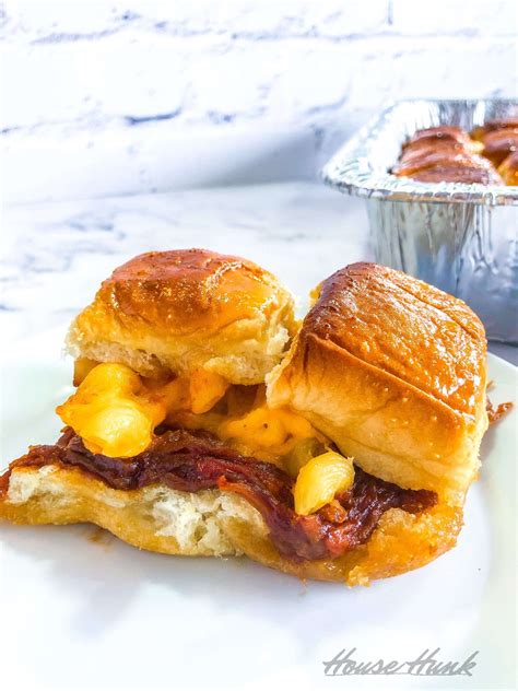 Mac And Cheese Topped Pulled Pork Sliders House Hunk