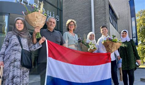 Drie Nieuwe Staatsburgers Op Goeree Overflakkee Eilanden Nieuws