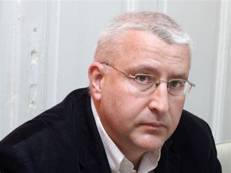 Светослав Малинов сменя Меглена Кунева в Европарламента Nova Bg