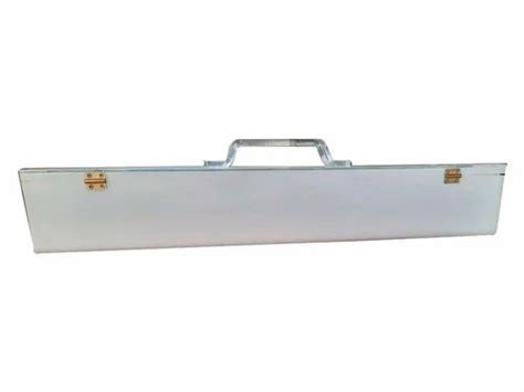 Rectangular Acrylic Cidex Surgical Trays For Hospital 18x3 Inch Lxb