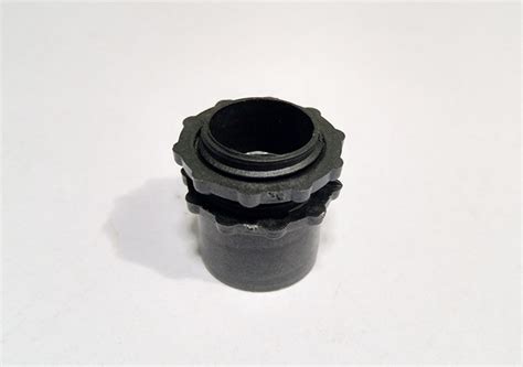 金属与塑料如何连接 塑胶与金属连接 塑料管与金属接头连接 第8页 大山谷图库