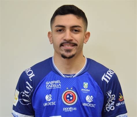 Caco Da Rosa Joaçaba Futsal Contrata O Ala Renatinho Campeão Da 1ª