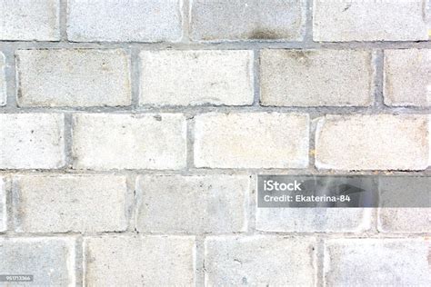 큰 벽돌 회색 벽에 의하여 이루어져 있다 벽돌의 짜임새입니다 빈 배경입니다 0명에 대한 스톡 사진 및 기타 이미지 0명