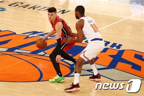 美 뉴욕주 관중 10 입장 허용24일 Nba 경기서 첫 有관중 뉴스1