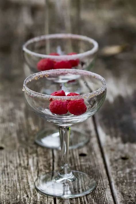 Raspberry Prosecco Cocktail Sparkling Wine Spritzer Recipe