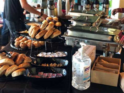 POPPIN PLATES CULINARY INCUBATOR Updated June 2025 24 Photos 343