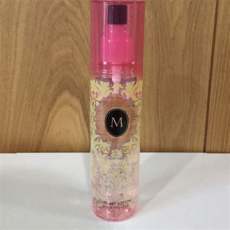 九成新 Macherie 瑪宣妮 抗熱捲髮造型噴霧200ml 蝦皮購物