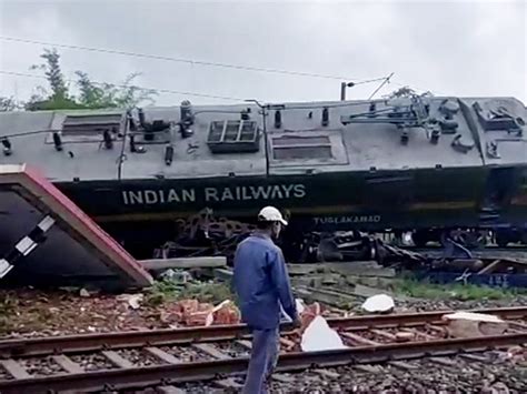 West Bengal Train Accident Video Update West Bengal Bankura News