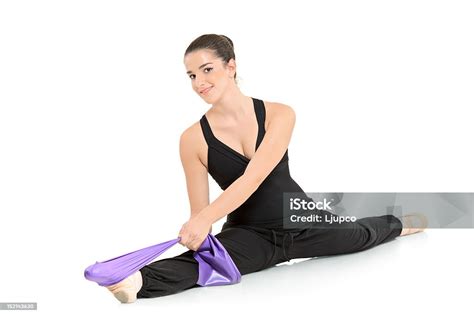 Ballerina 휴식 및 준비 검은색에 대한 스톡 사진 및 기타 이미지 검은색 공연자 댄서 Istock