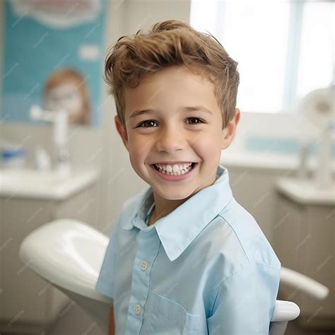 어린이 치과의사 백색 배경 Hd 사진 고립된 백색 배경을 Png Psd Ai 프리미엄 사진