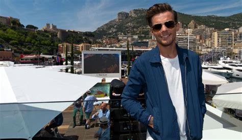 Louis Tomlinsons Baby Mama Briana Jungwirth Calls Out One Direction