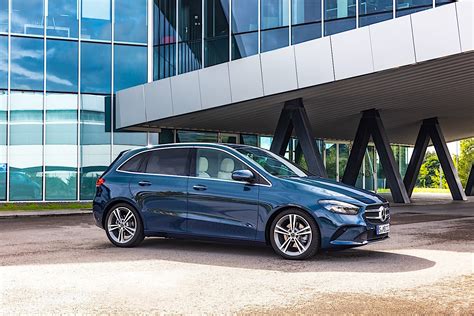 2019 Mercedes Benz B Class Arrives In Paris With Mbux And More Space