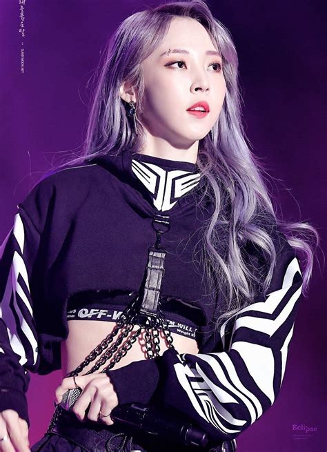 Moonbyul Purple Hair