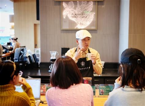 一杯咖啡，创造无限可能星巴克蝉联怡安中国最佳esg雇主 星巴克