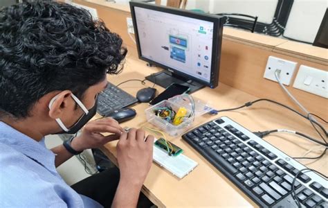 two day workshop on arduino and tinkercad ahalia school of
