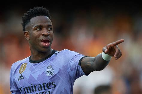 La dura infancia de Vinícius Jr que nació en una de las favelas más