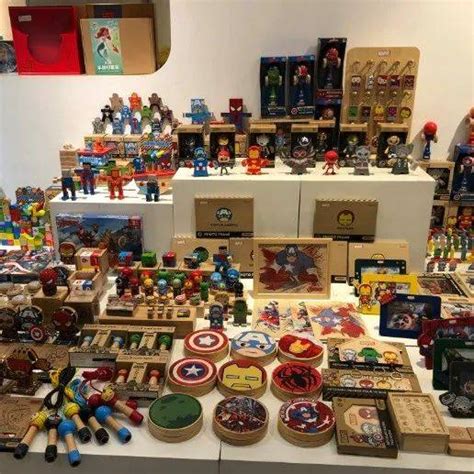 浙报关注丨家门口“玩转”就业 云和木玩工坊打造新型抱团发展模式大坪社区加工柳欢欢