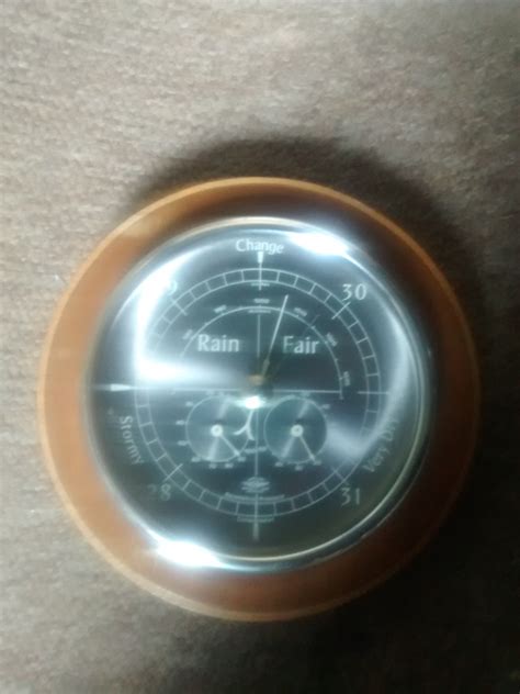 Barometer Difference Hygrometer At Vern Price Blog