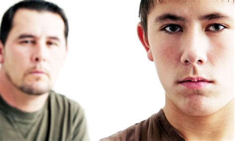 Père Et Fils Une Relation Complexe Le Matinma