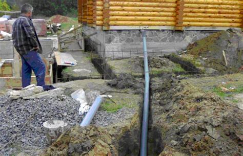 Каналізація в деревяному будинку своїми руками як зробити як провести монтаж конструкції