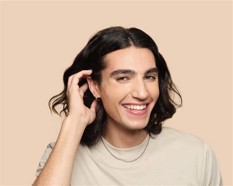 Hair Shedding Vs Hair Loss Whats The Difference Good Health By Hims