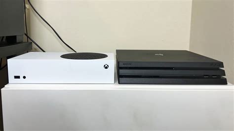 Xbox Series S Size Comparison Proves It Ll Fit Nicely On Your Shelf