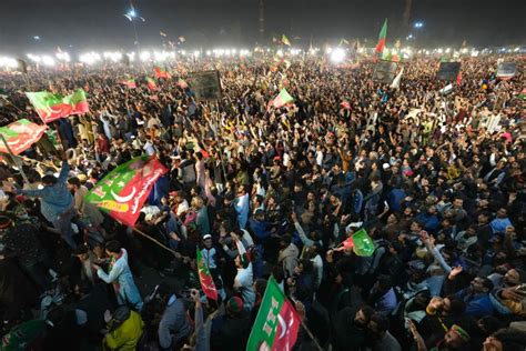 Pakistans Former Pm Imran Khan Holds Rally At Minar I Pakistan Despite