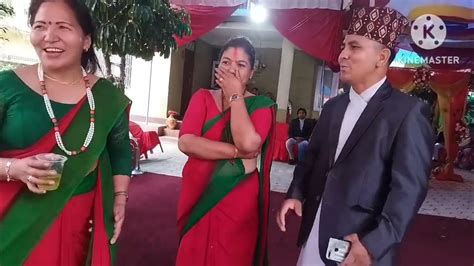 बिहेमा झकास दोहोरी महिला नौमती बाजा समूह नाच्नगाउनबजाउन सबैमा