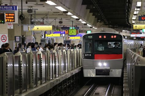ケイル On Twitter So 相鉄線 Sotetsu Line 8000系電車 Emu Series 8000 前面のみ