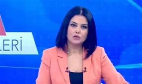 Turkish Tv Host Fired After Appearing On Air With Starbucks Cup World