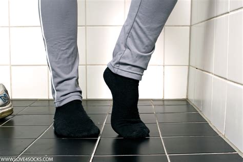 Wu S Feet Links Yasaman S Photos