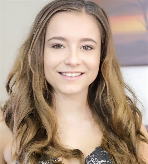 Kharlie Stone Actress Height Age Videos Photos Biography Boyfriend Wiki