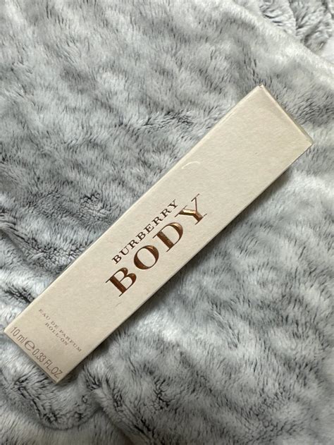 버버리 향수 바디 롤온 당근 중고거래