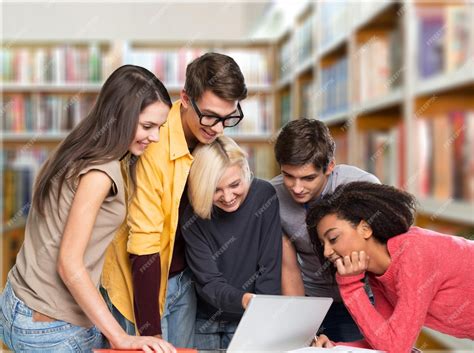 Premium Photo Group Of Students With Computer At Lesson In Classroom