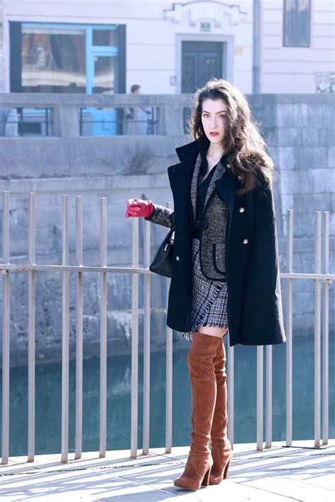 Fashion Blogger Veronika Lipar Of Brunette From Wall Street Sharing How