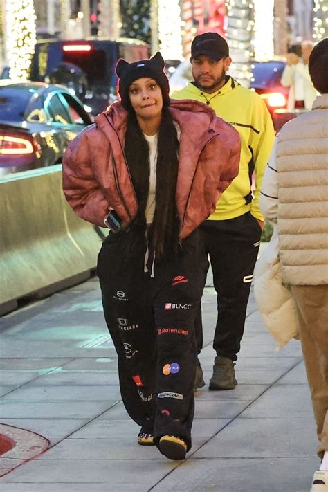 Yodit Yemane Aka Jodie Joe Out Shopping On Rodeo Drive In Beverly Hills