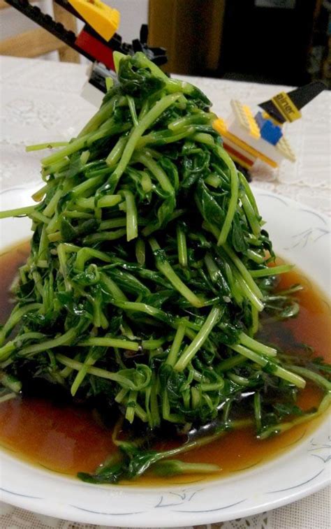 【炝拌豌豆苗的做法步骤图，炝拌豌豆苗怎么做好吃】风雨太阳花下厨房