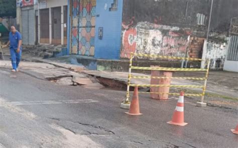 Rompimento de rede de distribuição deixa bairros da Zona Norte sem água