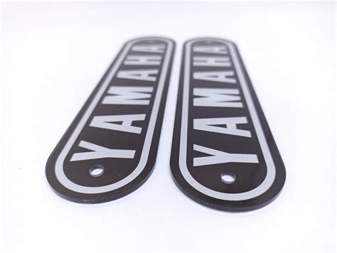 Fuel Tank Emblem Badge Yamaha R5 350 Ds7 Yds7 Yr5 Pair New Special