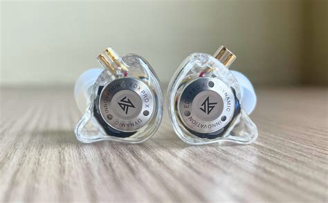 Kz Edx Pro X Review Best Iem Earphones Under Rs 1000 In India