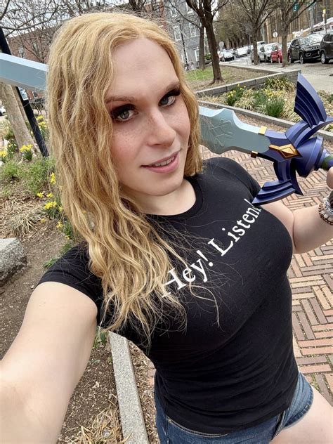 Happy Transdayofvisibility Im Jess Rappaport The Owner Of Zeldauniverse And A Very Proud