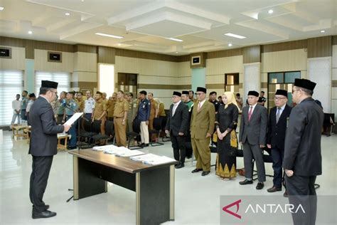Lantik Komisioner KIP Sabang Periode 2023 2028 Ini Pesan Pj Wali Kota