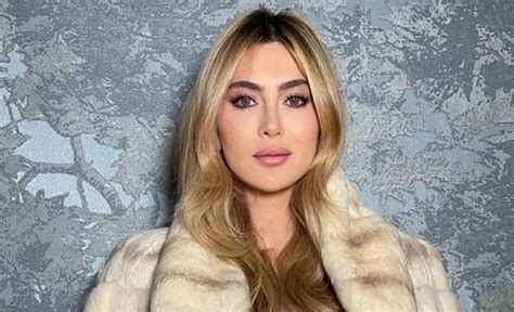 بقرار قضائي الممثلة اللبنانية ستيفاني صليبا ممنوعة من التصرف بأملاكها