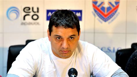 Șoc în Lumea Fotbalului Ionel Ganea Victimă A Unui Accident Rutier Teribil Fiul Său De Doar 2