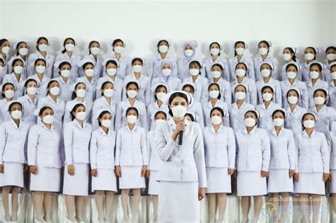 📌พิธีประดับเข็ม มอบหมวก และแถบหมวก มหาวิทยาลัยเวสเทิร์น