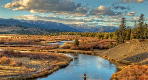West Yellowstone Montana Tourism Attractions Activities And Events